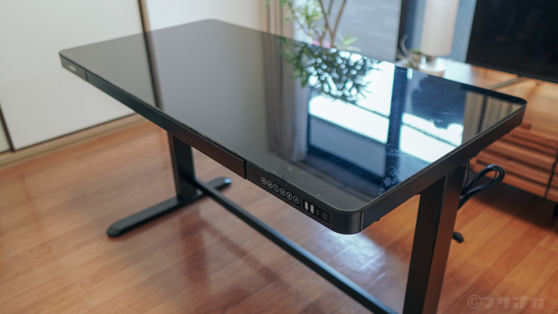 FlexiSpot EG8 レビュー/ ガラス天板が美しい！ 高さ記録・USB-C充電付きスタンディングデスク – マサオカブログ